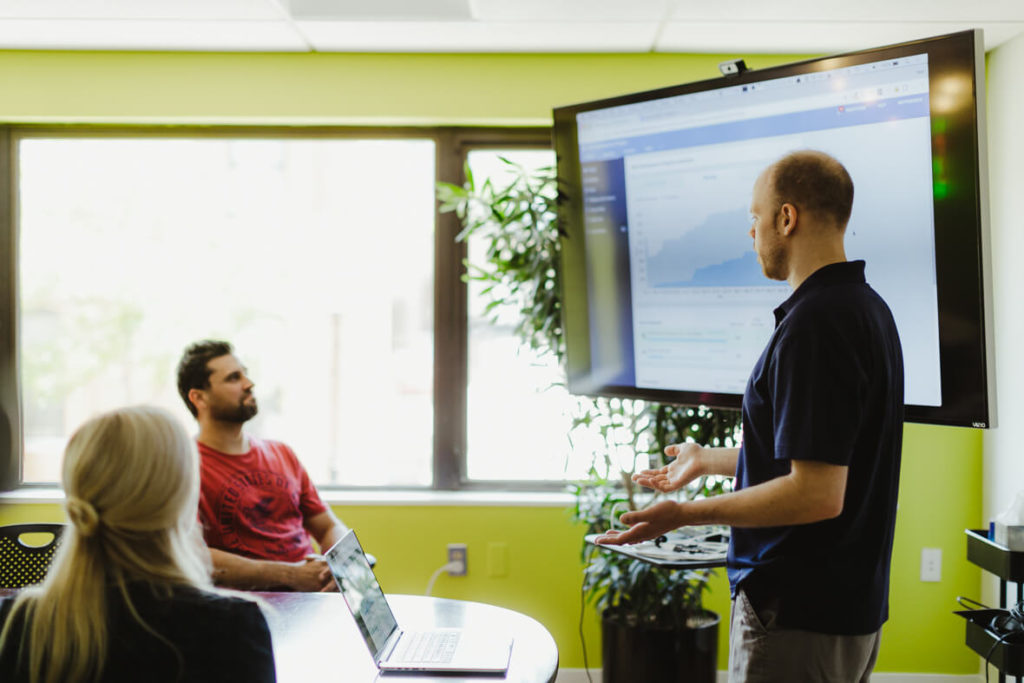 Choosing Your First Full-Time Job – Five Tips from a Recent College Grad