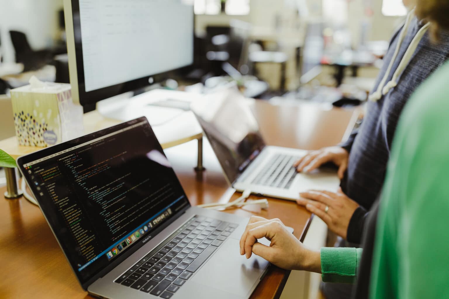 Leverage the Parent Hover State in a Child Component