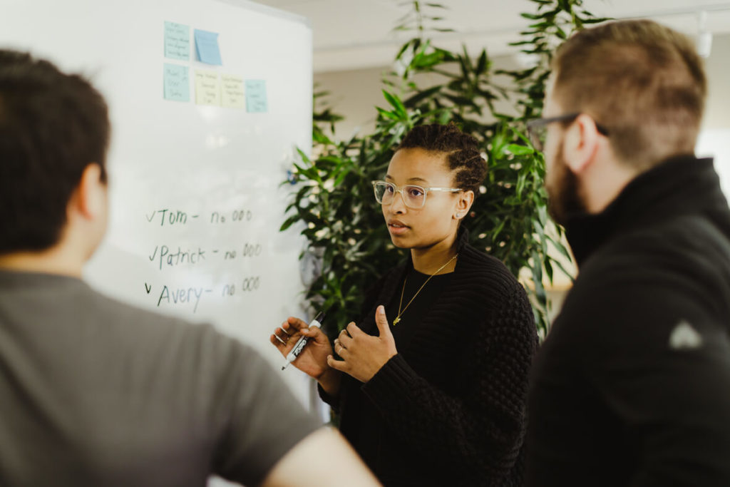 How Team Leaders Can Build Trust & Make their Team a Safe Place